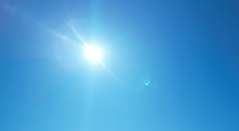 How To Shrink Crocs: 6 Proven Techniques [Video] - cleanerd.com